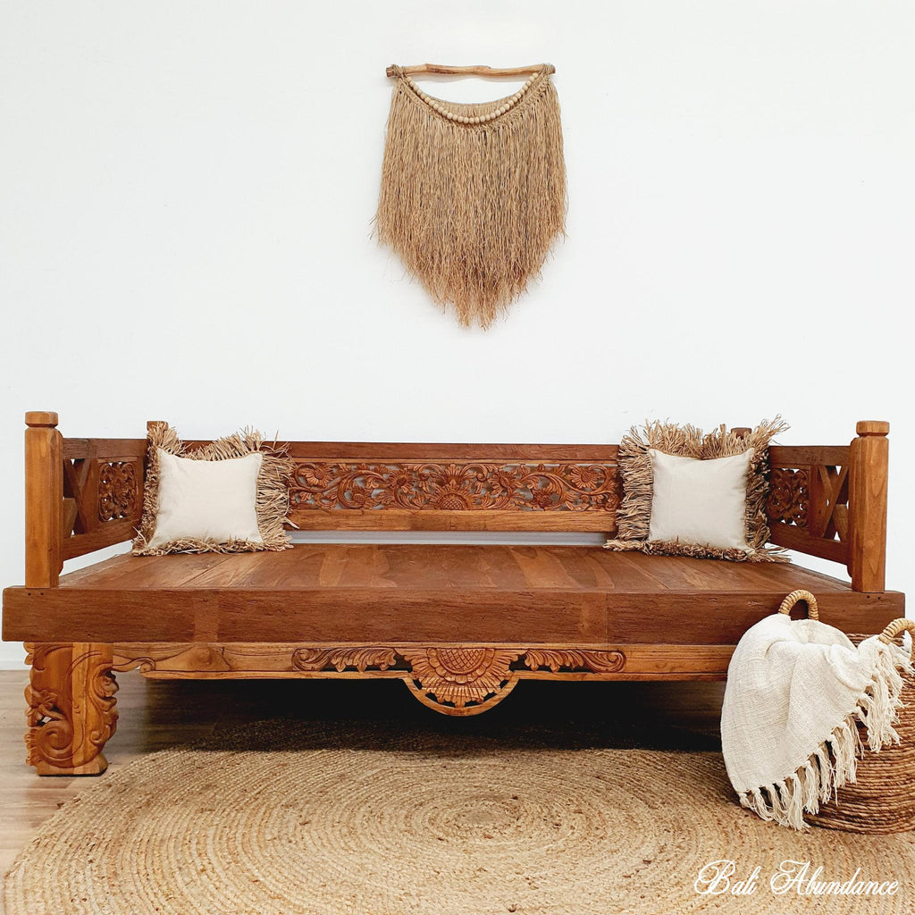 Daybeds - Find your dream wooden daybed at Bali Abundance