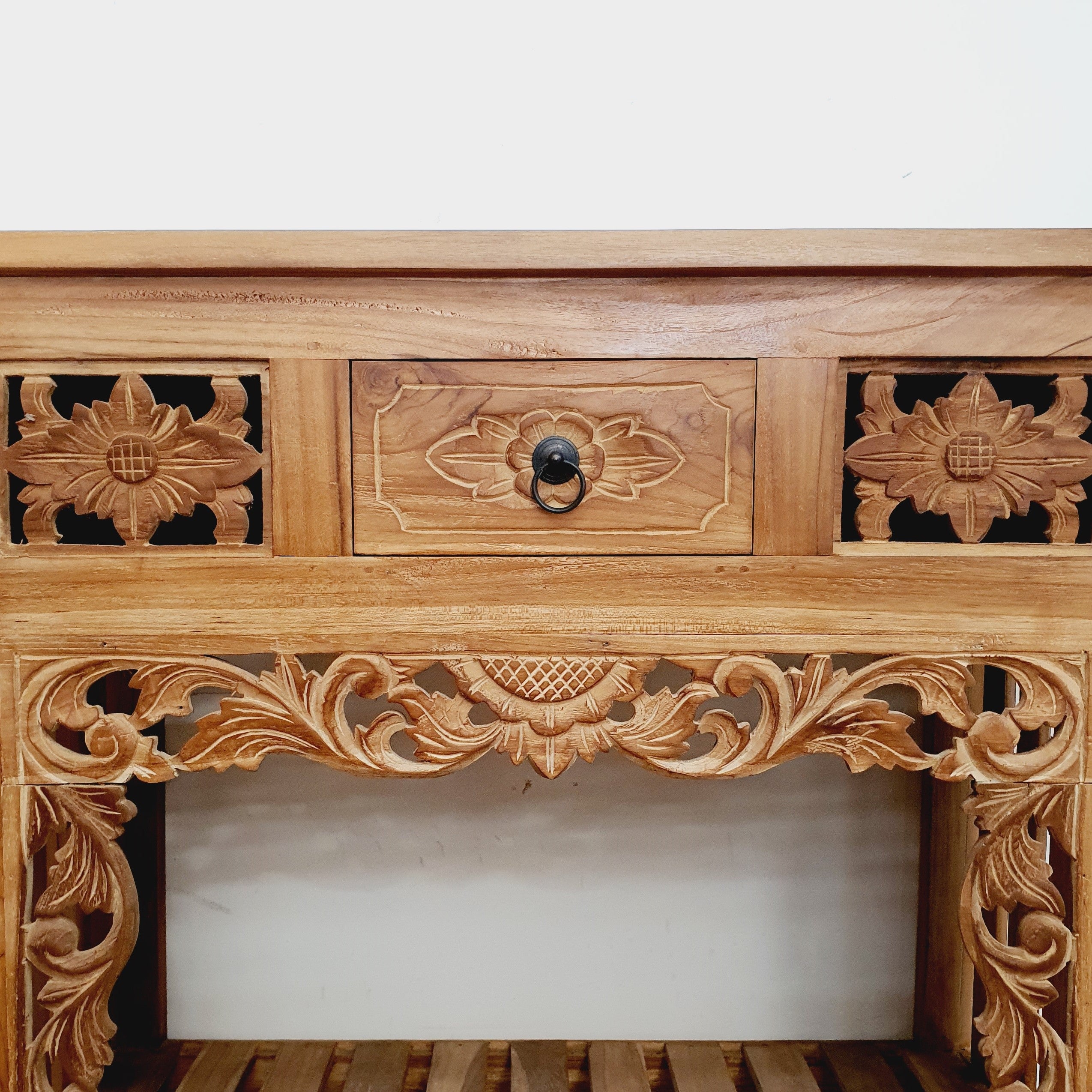 Anteng Balinese Hand Carved Console Hall Table - Natural – Bali Abundance